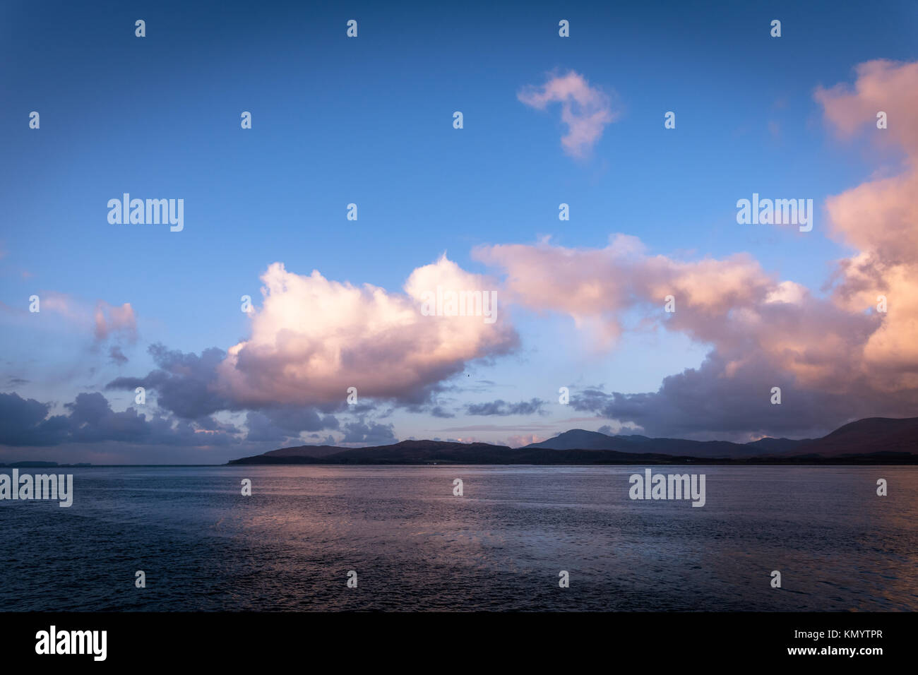 Sunrise over the sea looking out from the Isle of Mull Stock Photo - Alamy