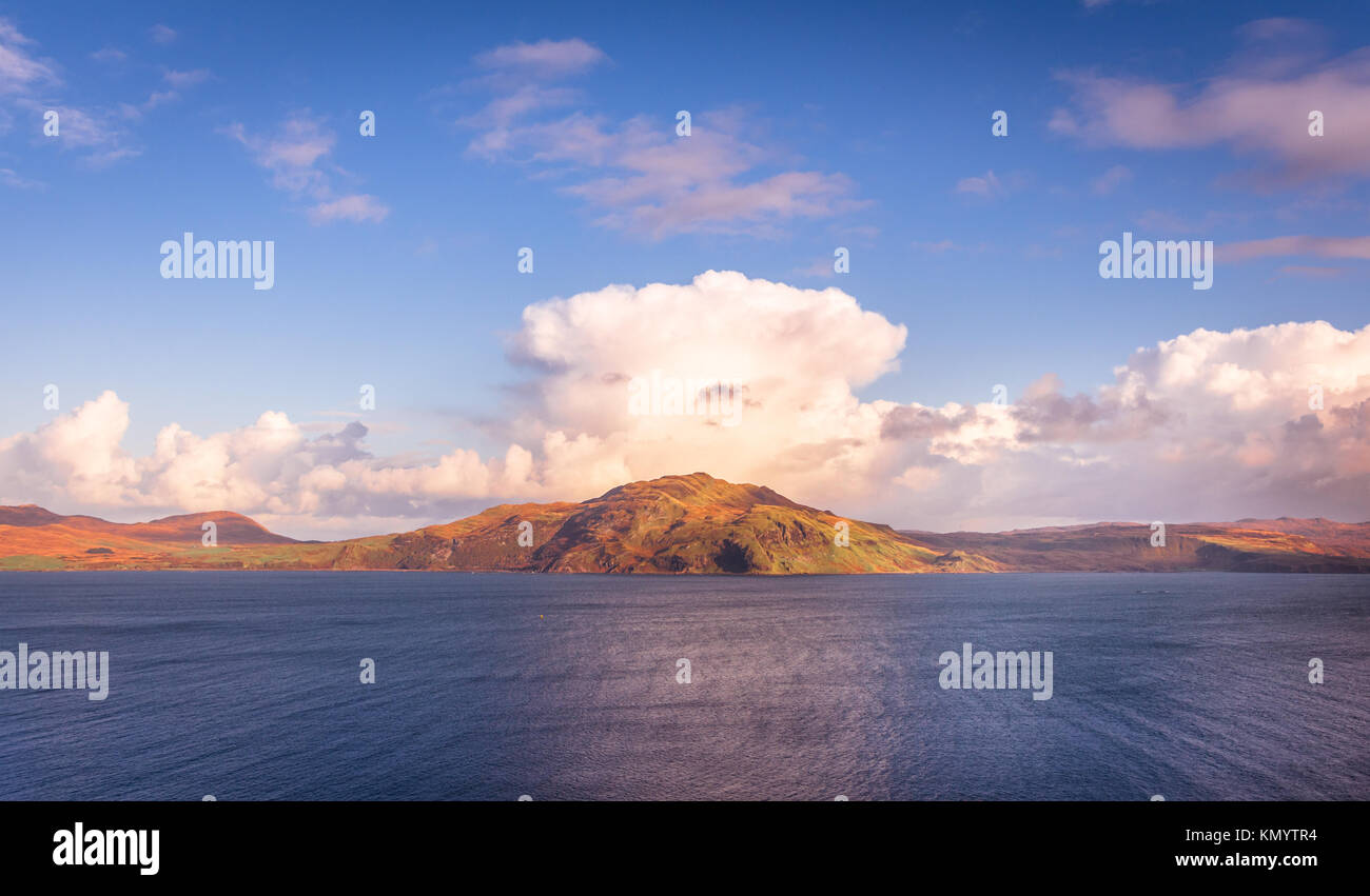 Sunrise over the sea looking out from the Isle of Mull Stock Photo - Alamy