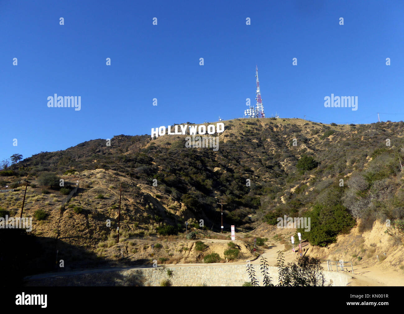 The Hollywood Sign in Los Angeles, California. Photo by Barry King ...