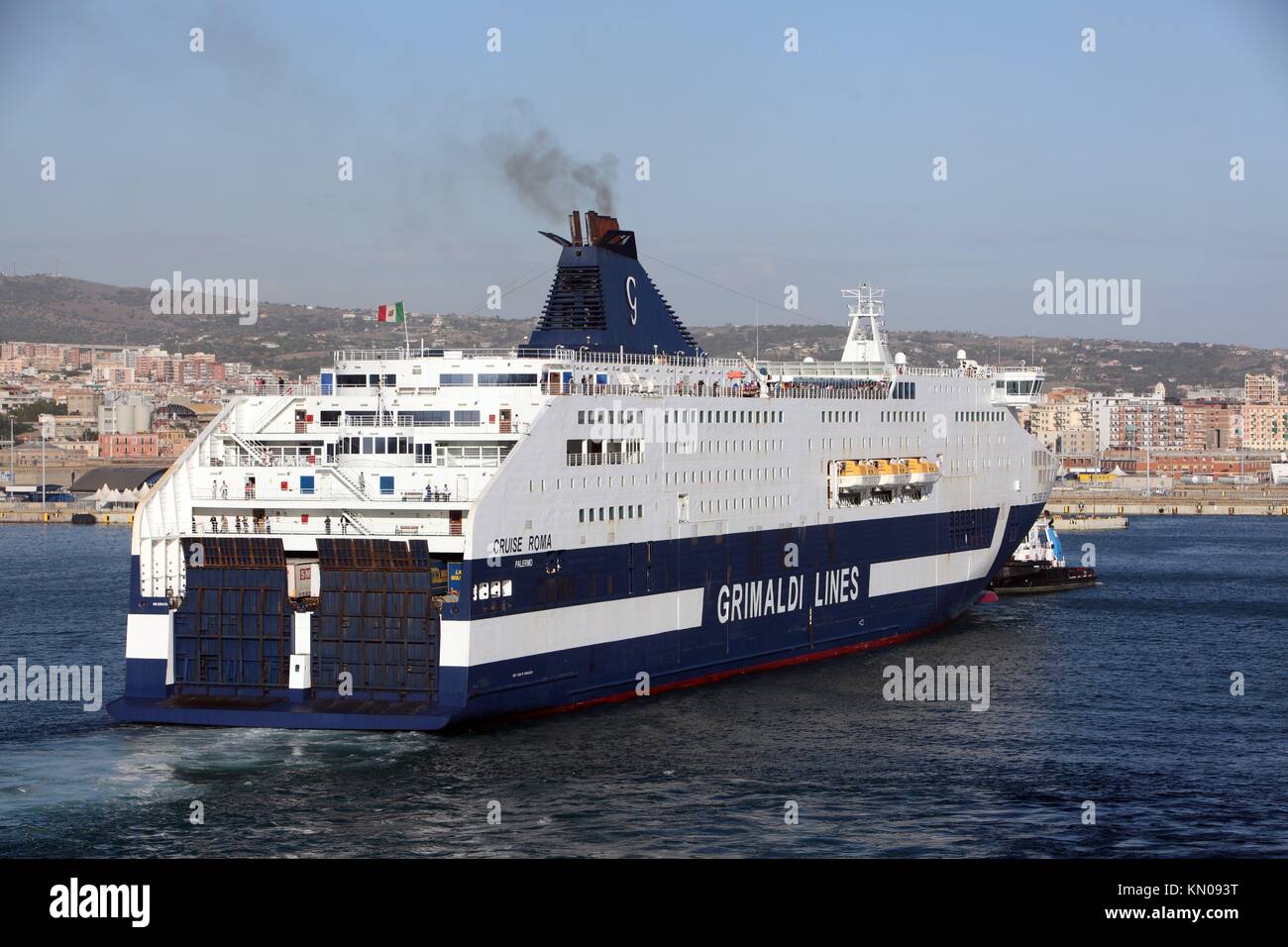 Grimaldi ferry italy hi-res stock photography and images - Alamy
