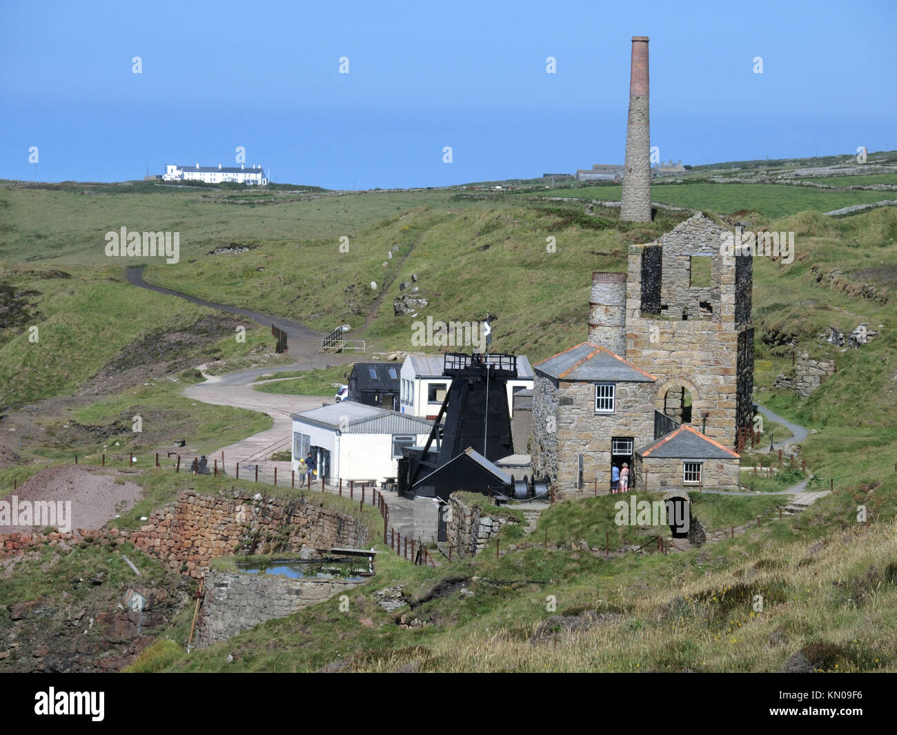 Levant Mine Chimney Stack Cornwall High Resolution Stock Photography ...