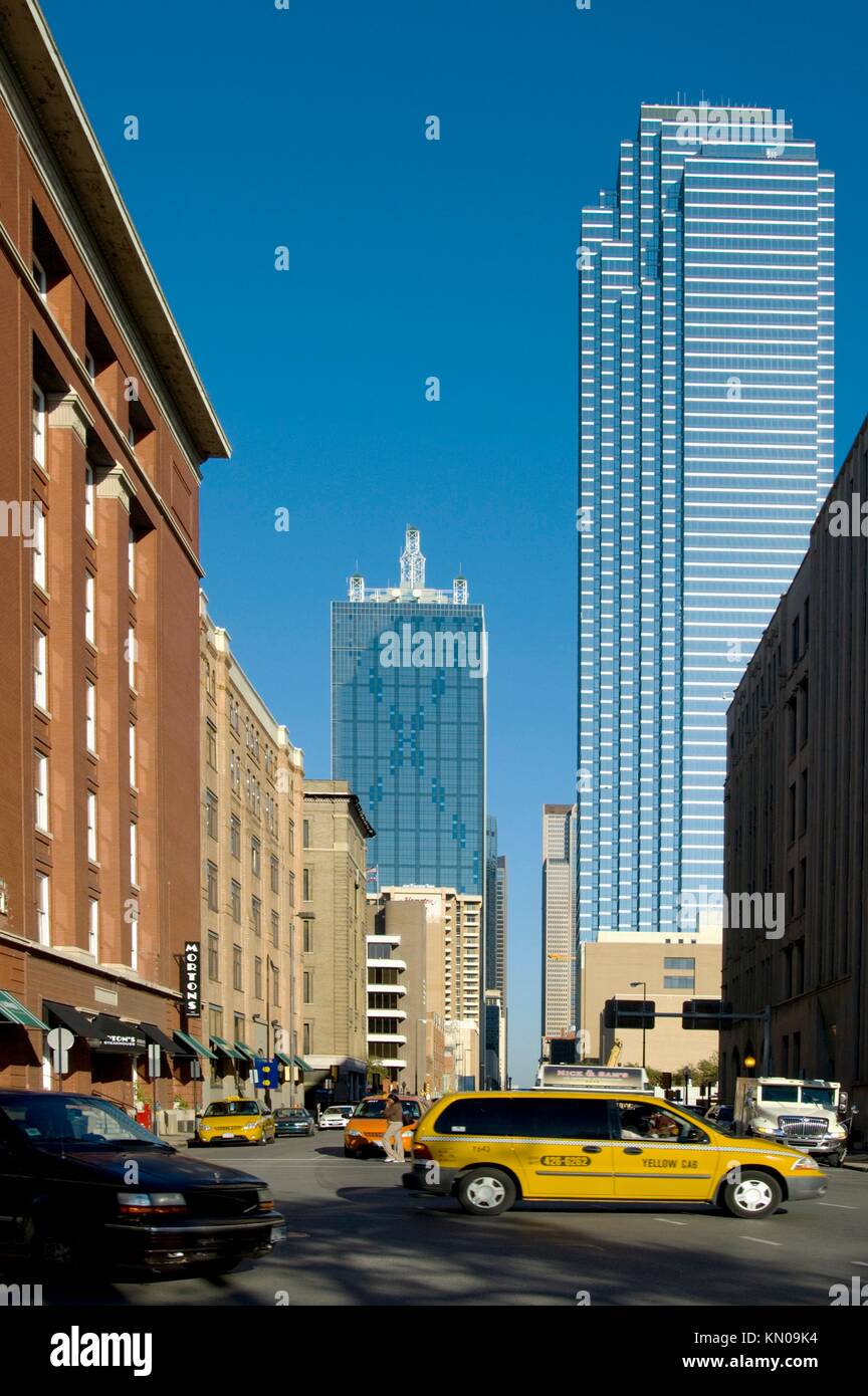 Dallas texas trolley hi-res stock photography and images - Alamy