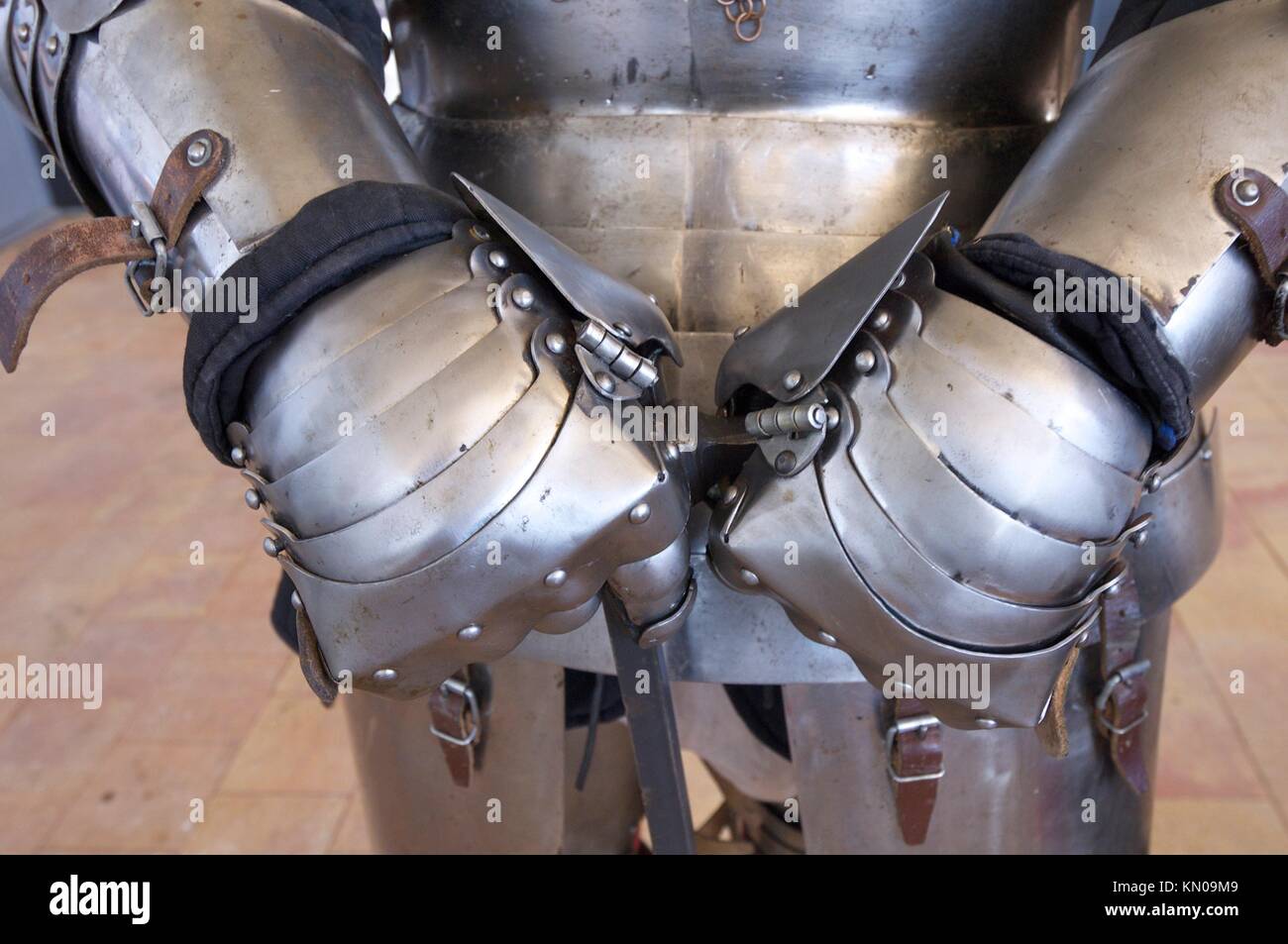 Knight armour hands High Resolution Stock Photography and Images - Alamy