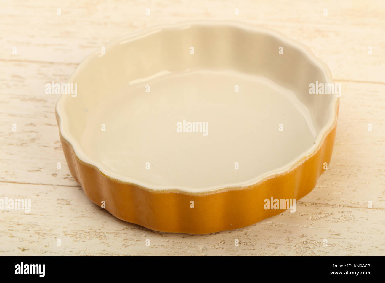 Empty plate for home or restorant over wooden background Stock Photo ...