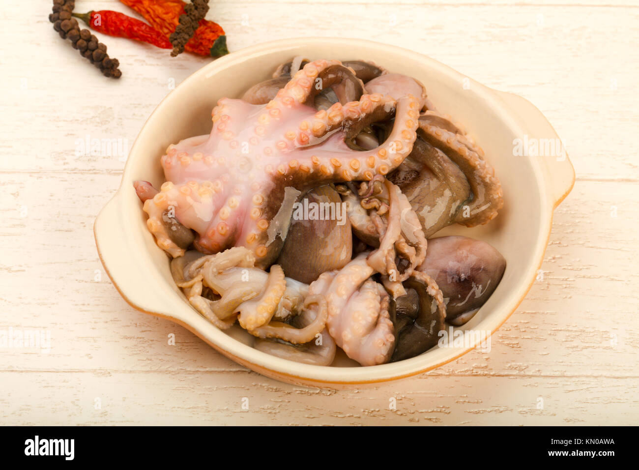 Raw octopus ready for cooking Stock Photo - Alamy