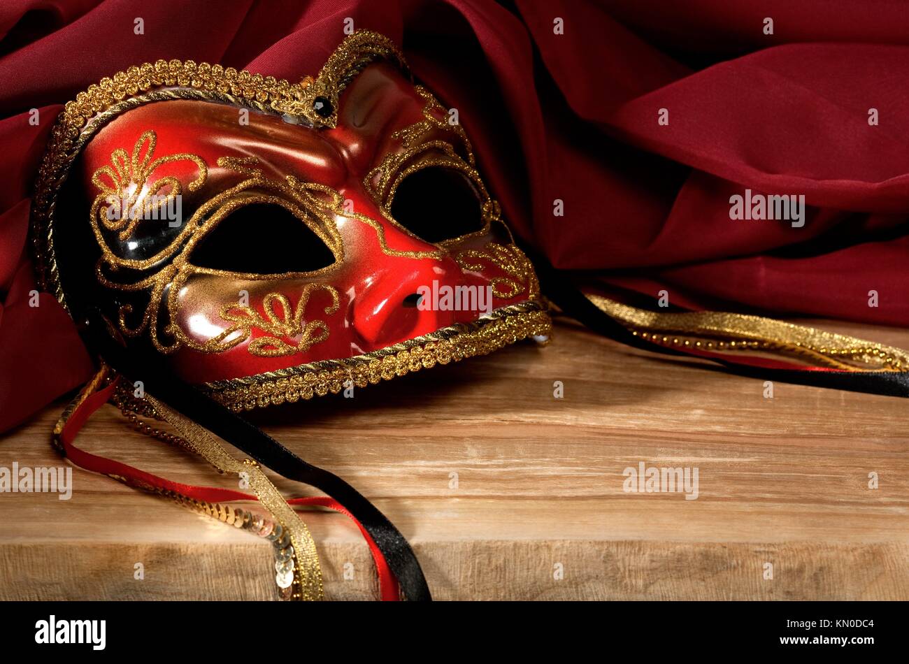 Still life red party dress hi-res stock photography and images - Alamy