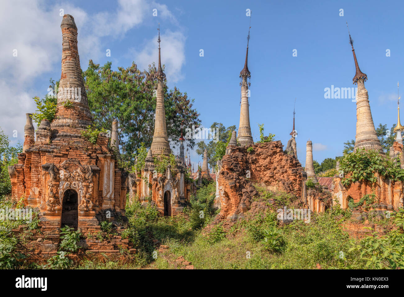 Shwe Indein Pagoda, Inle Lake, Myanmar, Asia Stock Photo - Alamy