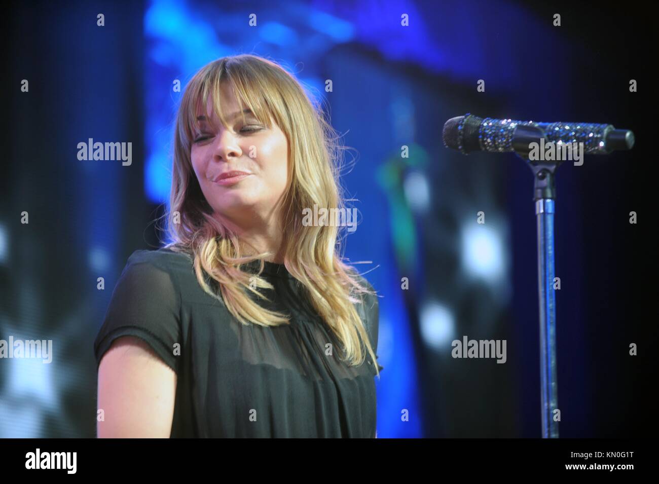 Country singer LeAnn Rimes sings during the National Guard Youth ...