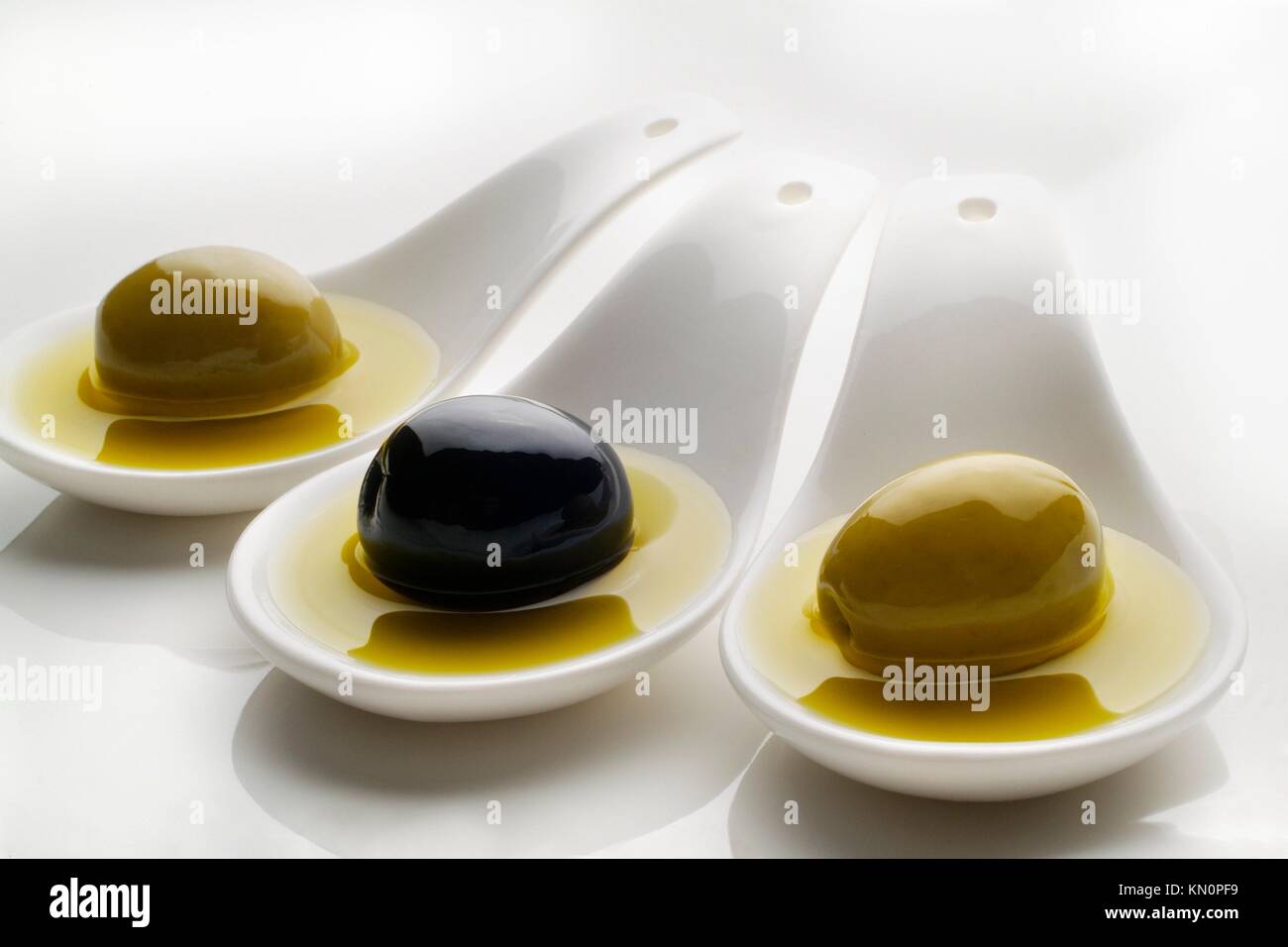 Tablespoons olive hi-res stock photography and images - Alamy
