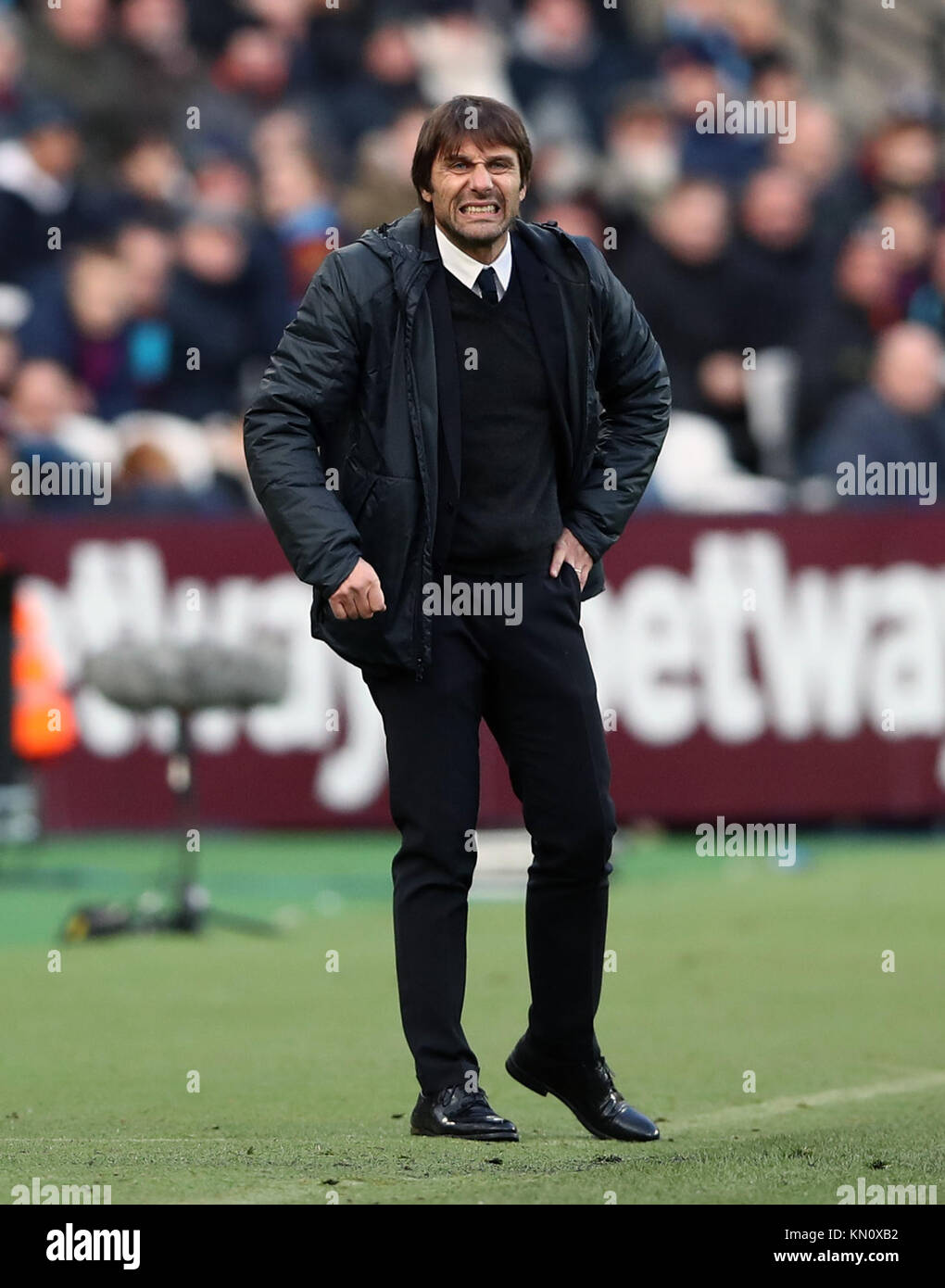 Chelsea manager Antonio Conte during the Premier League match at the ...