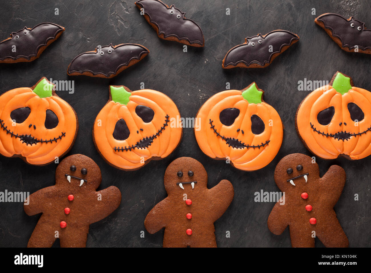 Homemade gingerbread cookies for Halloween in the form of pumpkins ...