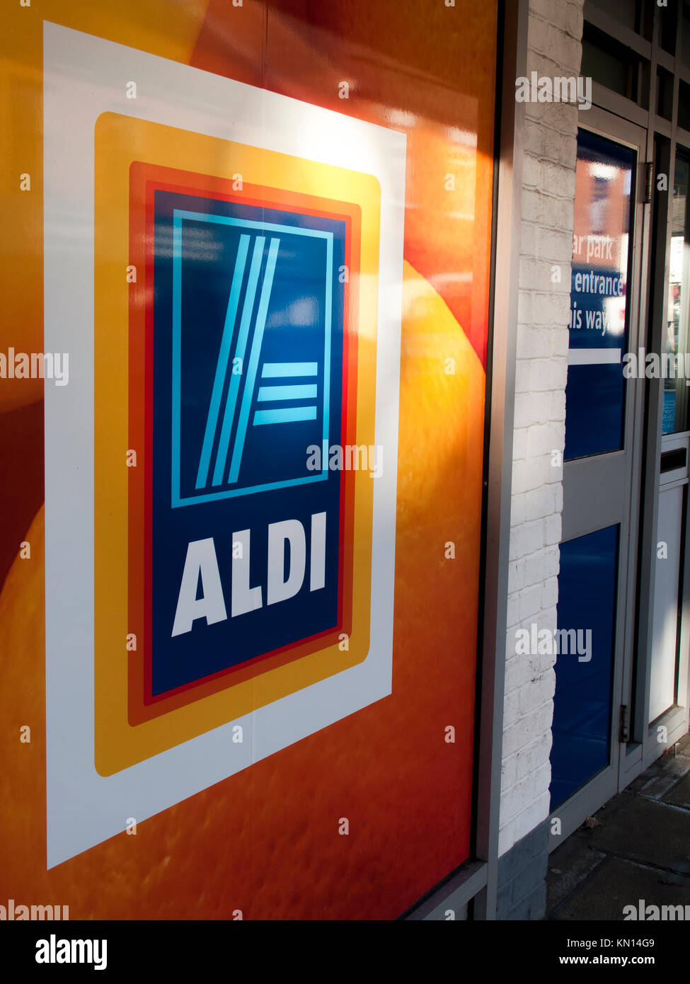 Aldi sign outside store, German based discount chain with over 10000 ...