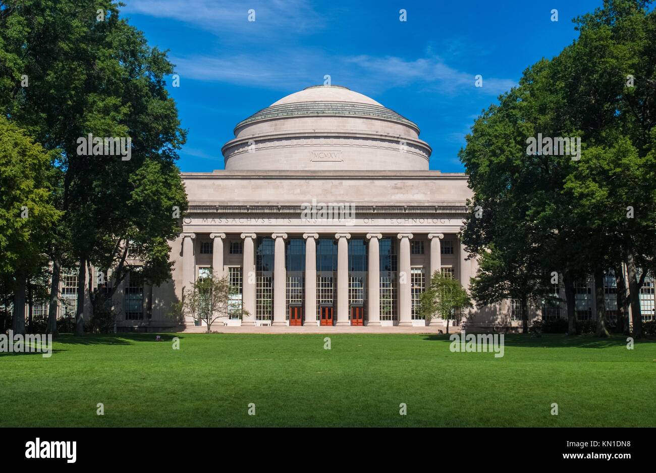 Mit great dome hi-res stock photography and images - Alamy