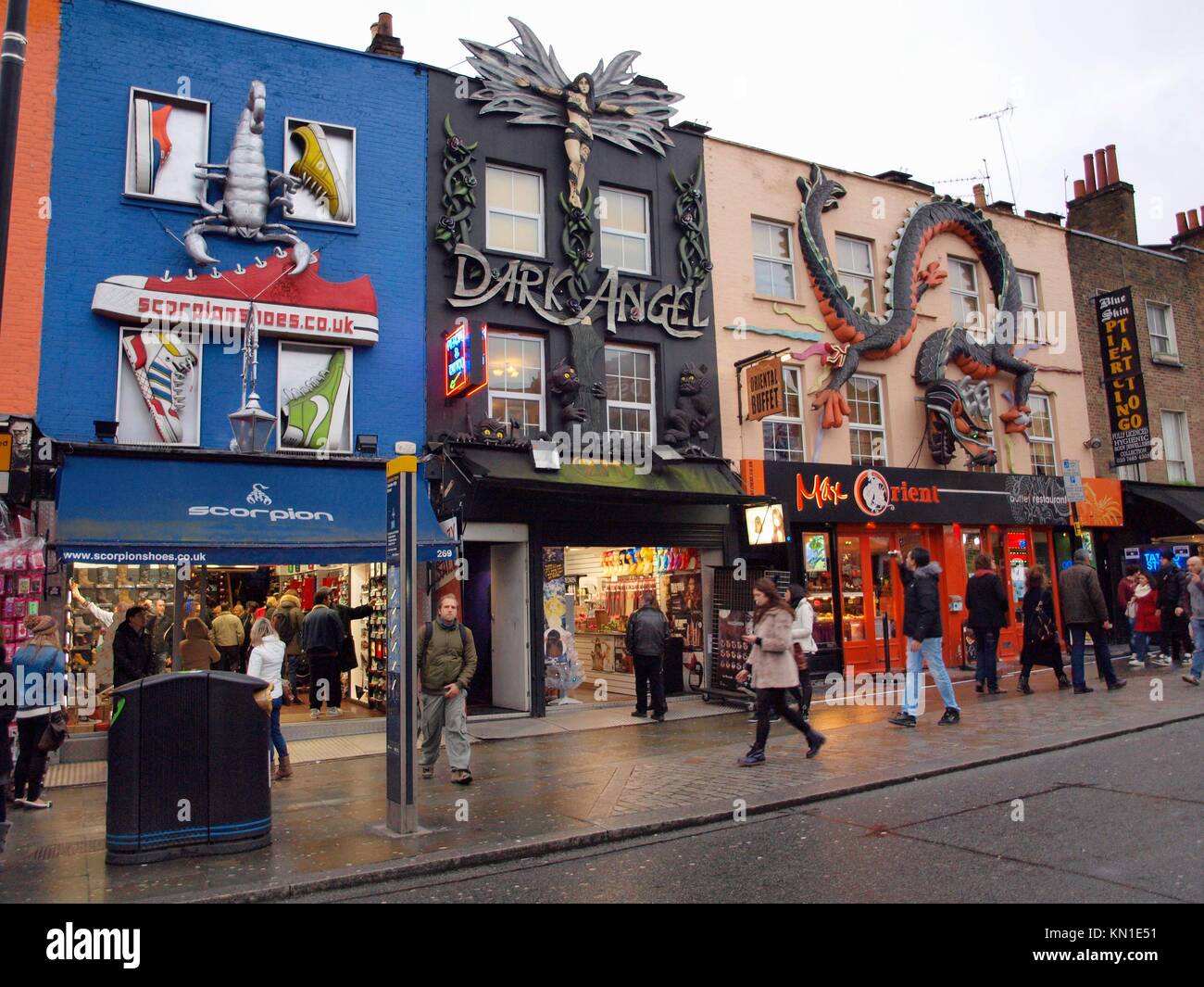 London city street 70s hi-res stock photography and images - Alamy