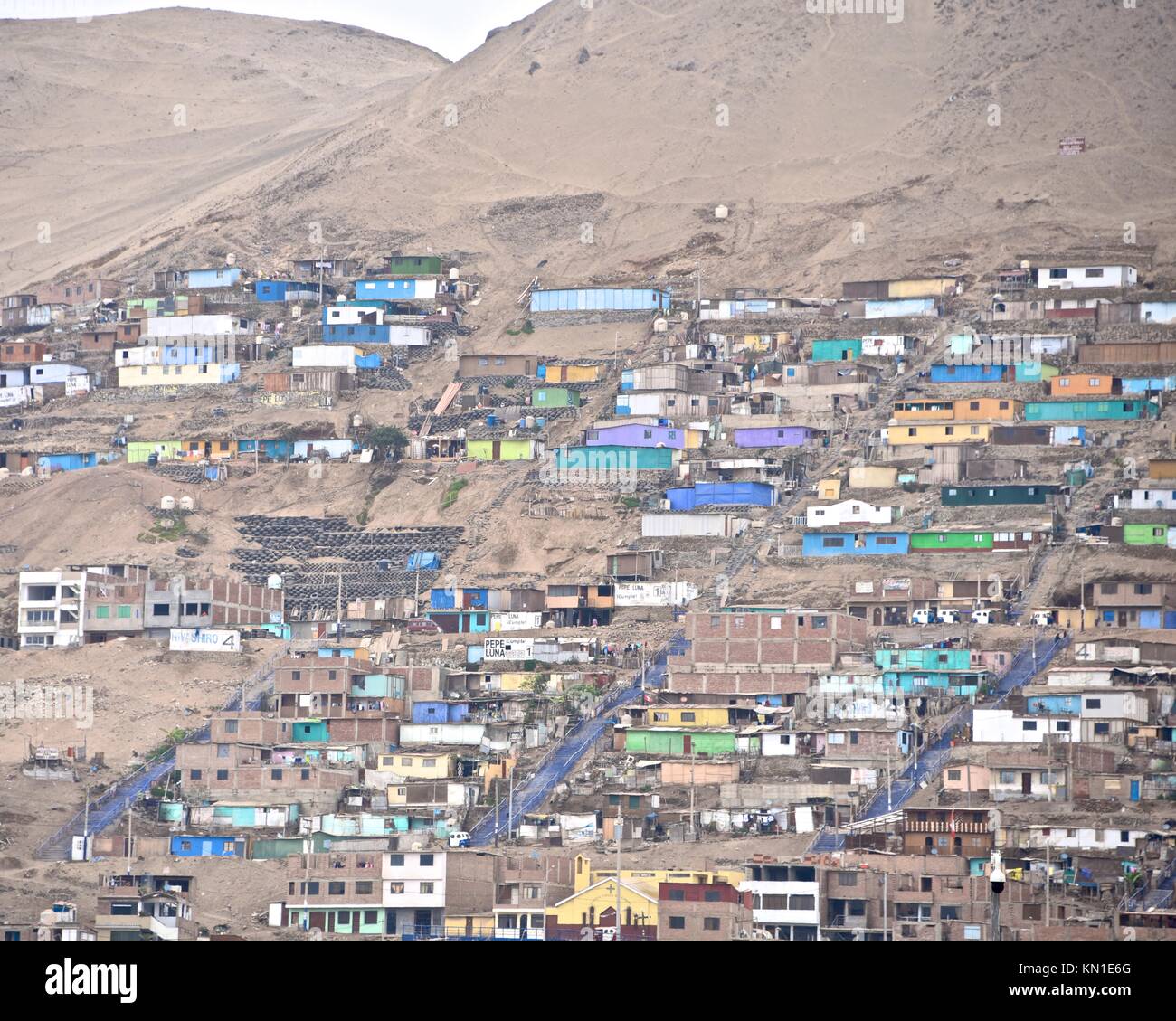 Lima poverty hi-res stock photography and images - Alamy
