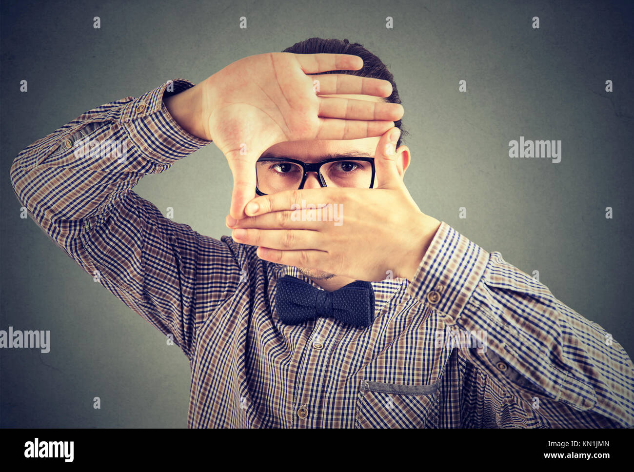 Tunnel vision hi-res stock photography and images - Alamy