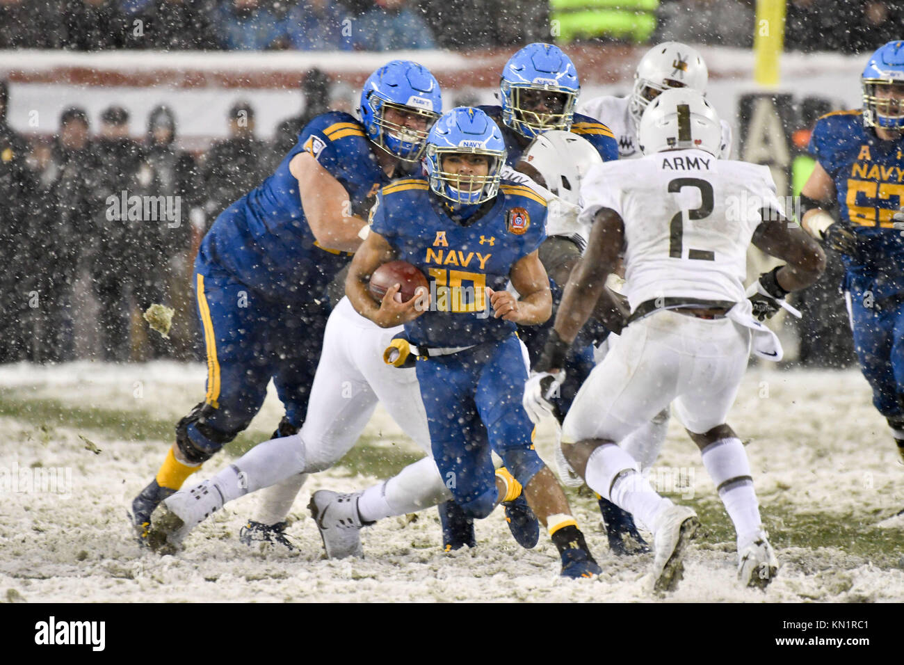 Philadelphia, Pennsylvania, USA. 9th Dec, 2017. Navy's QB, MALCOLM ...