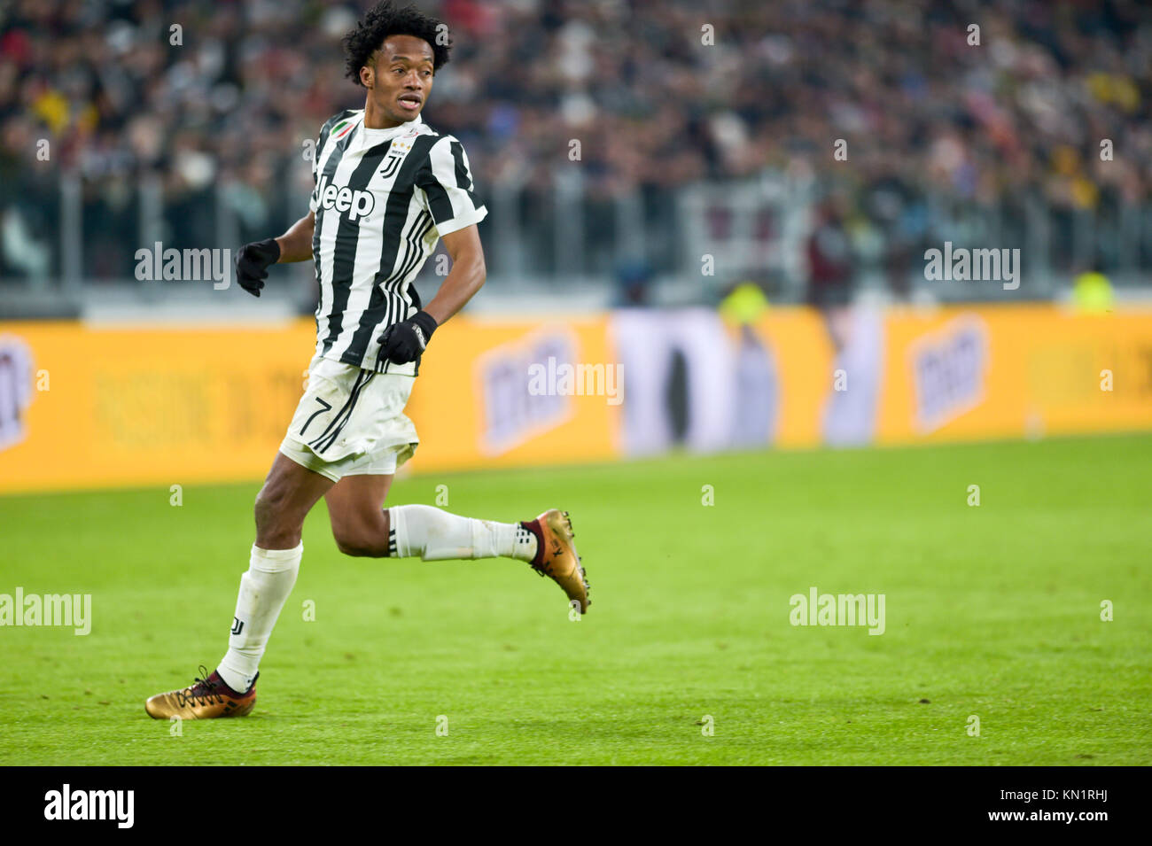 Turin, Italy . 09th Dec, 2017. Juan Cuadrado (Juventus FC),during the ...