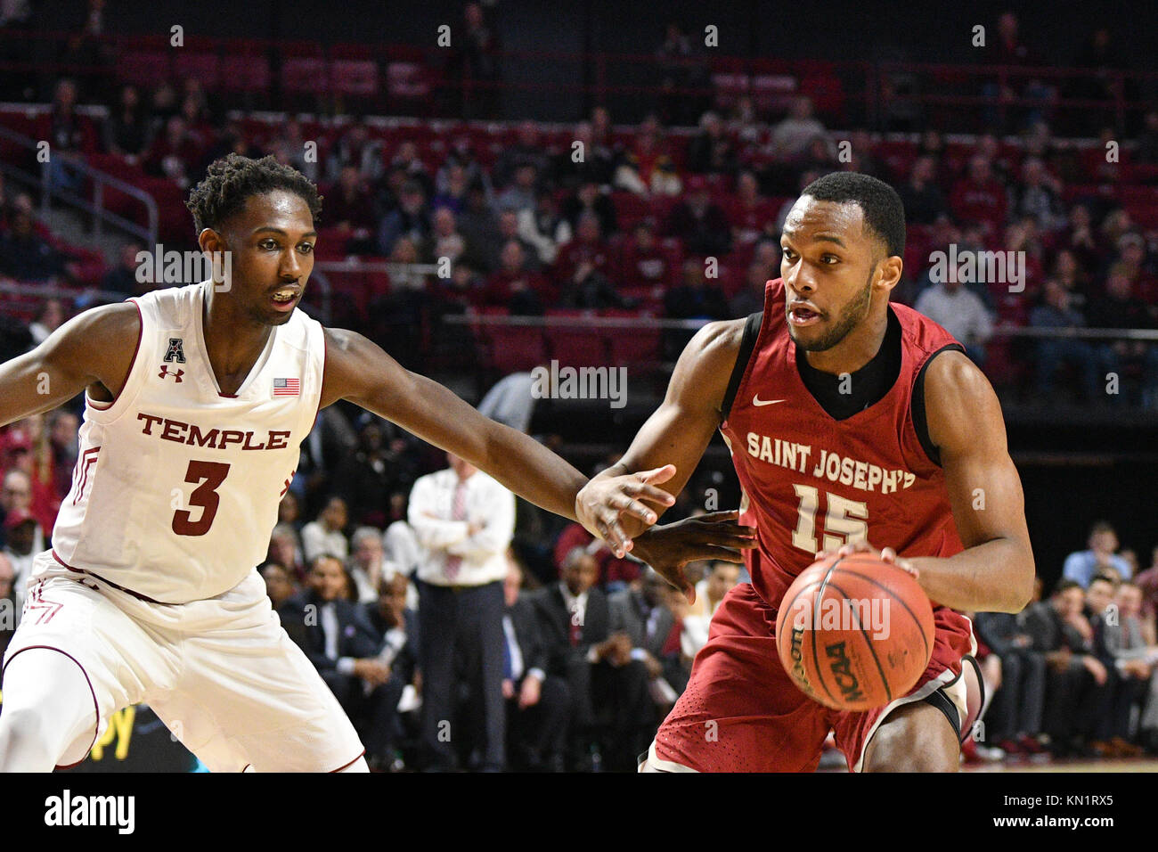Philadelphia, Pennsylvania, USA. 9th Dec, 2017. Saint Joseph's Hawks ...