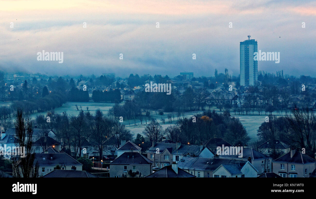Glasgow, Scotland, UK 10th December. UK Weather: Freezing night ...