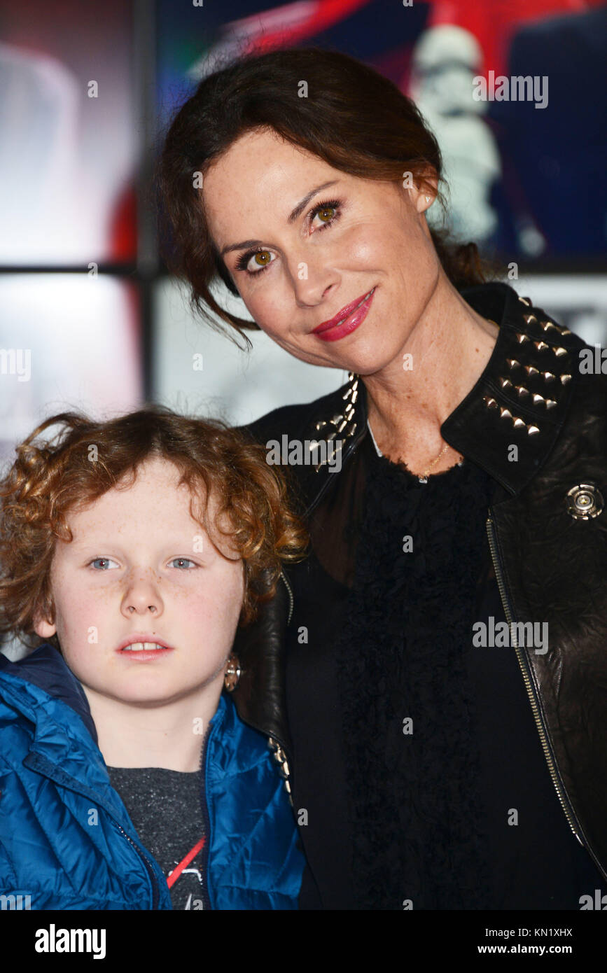 Los Angeles, USA. 09th Dec, 2017. Minnie Driver and son Henry 114 ...