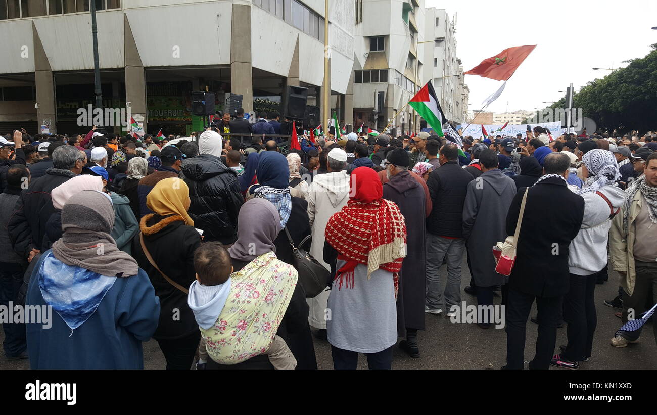 people gadering at Rabat to protest against trump Stock Photo - Alamy
