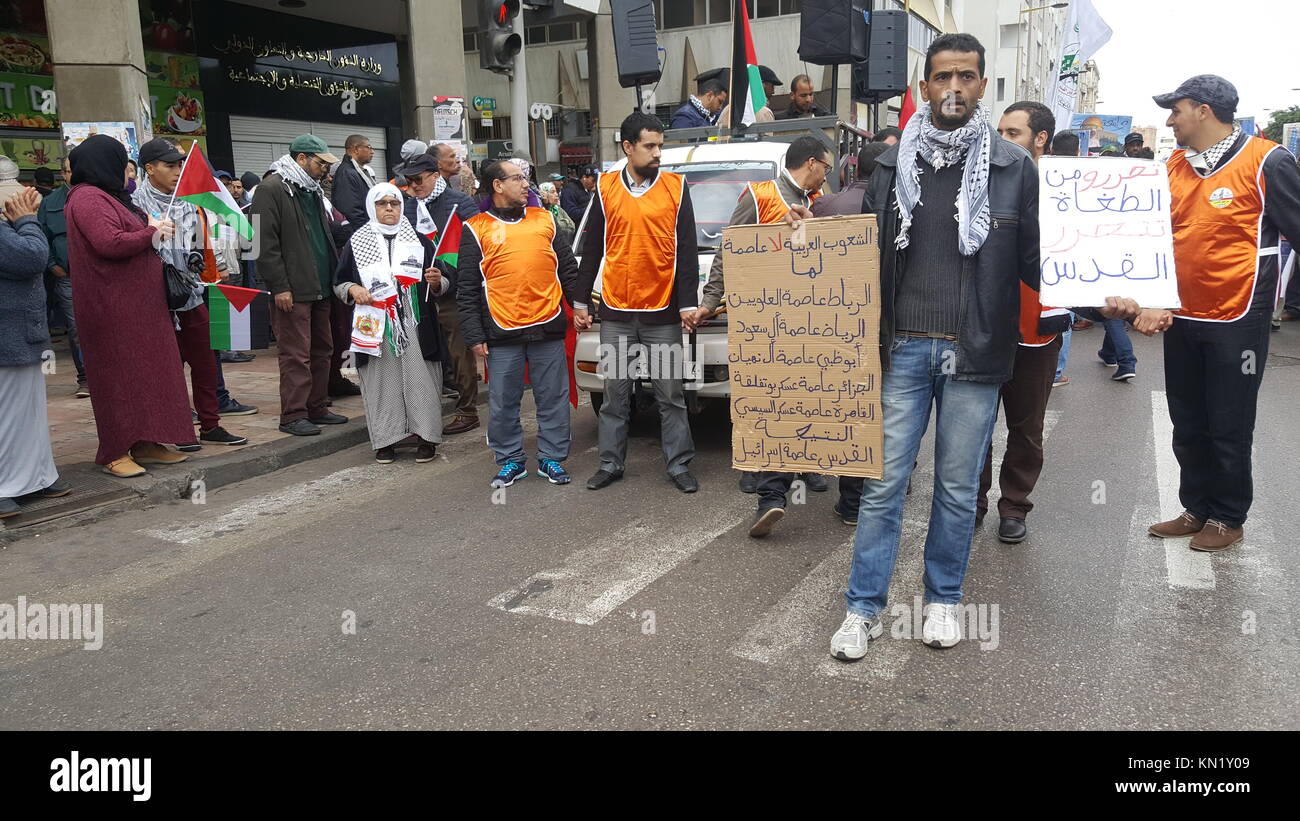 people gadering at Rabat to protest against trump Stock Photo - Alamy