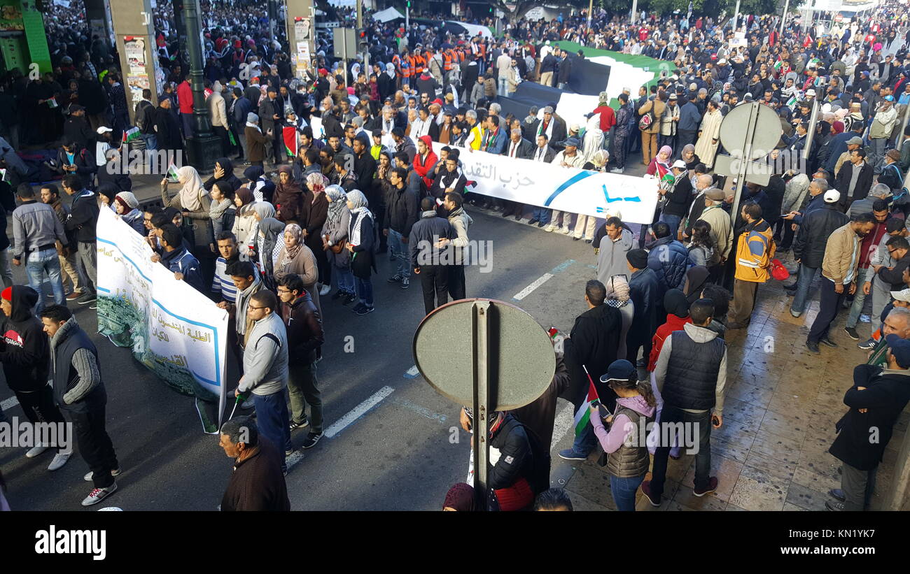 people gadering at Rabat to protest against trump Stock Photo - Alamy