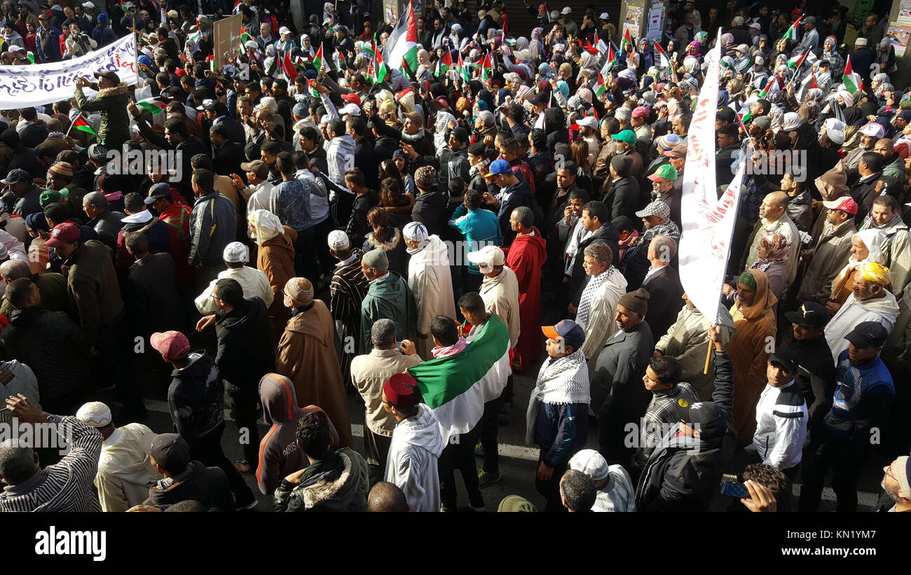 people gadering at Rabat to protest against trump Stock Photo - Alamy