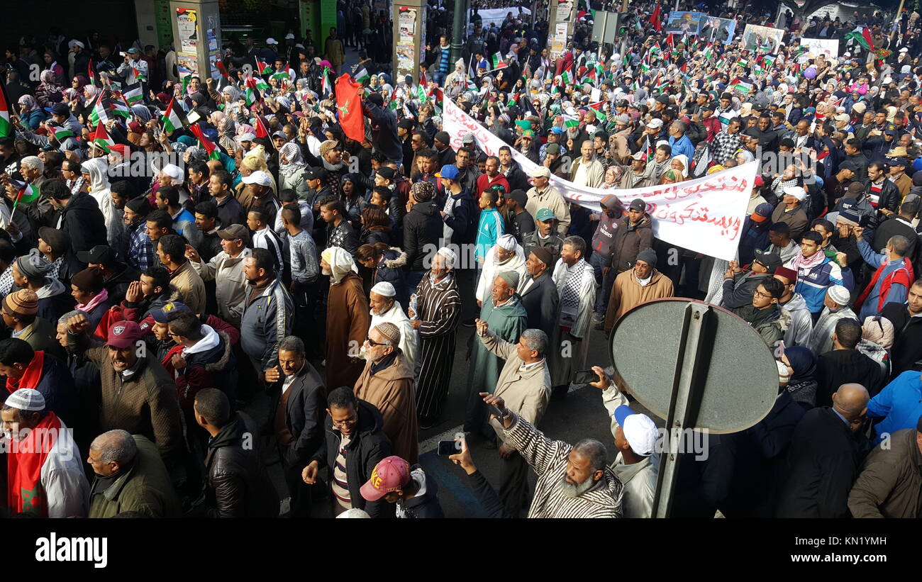 people gadering at Rabat to protest against trump Stock Photo - Alamy