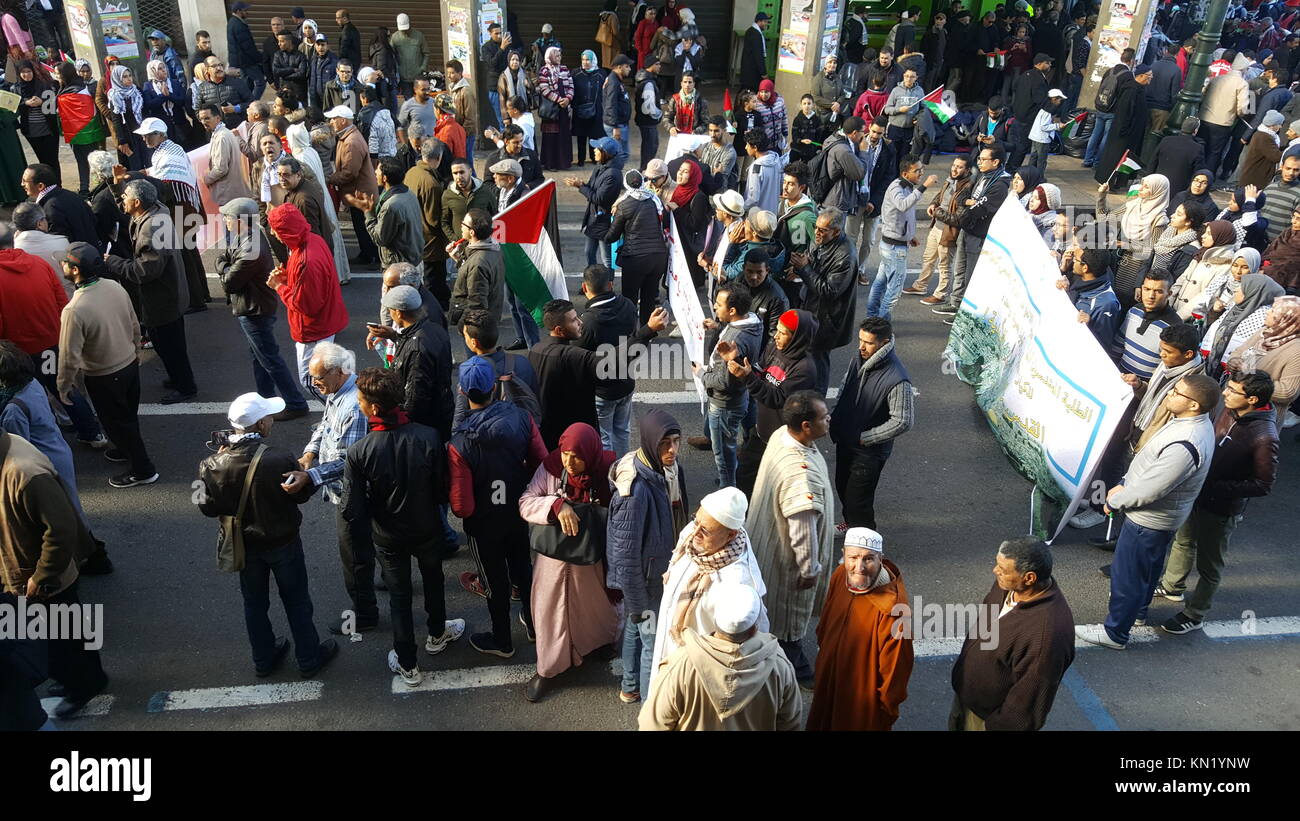 people gadering at Rabat to protest against trump Stock Photo - Alamy