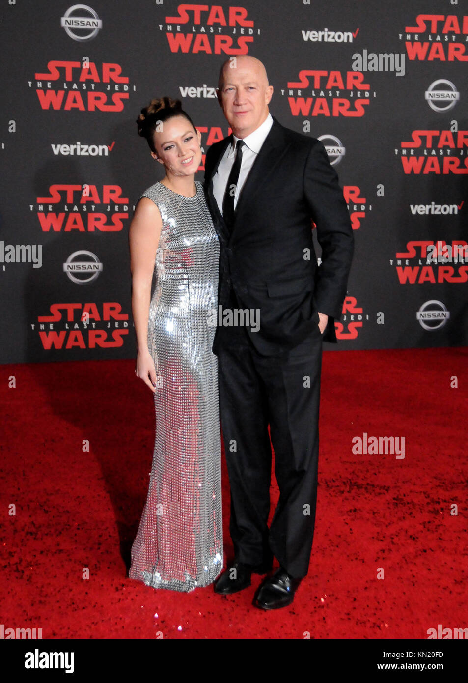 Los Angeles, USA. 09th Dec, 2017. Actress Billie Lourd and her father ...