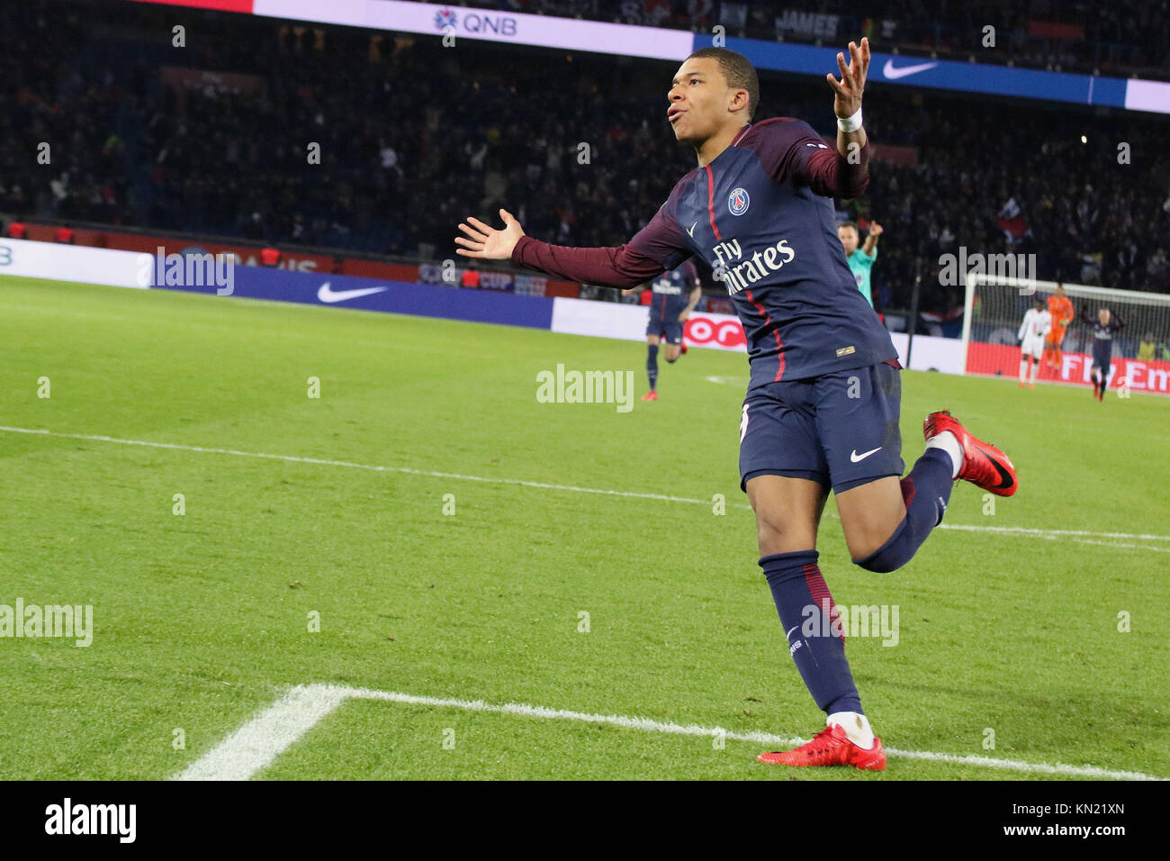 Kylian mbappe 2017 hi-res stock photography and images - Alamy