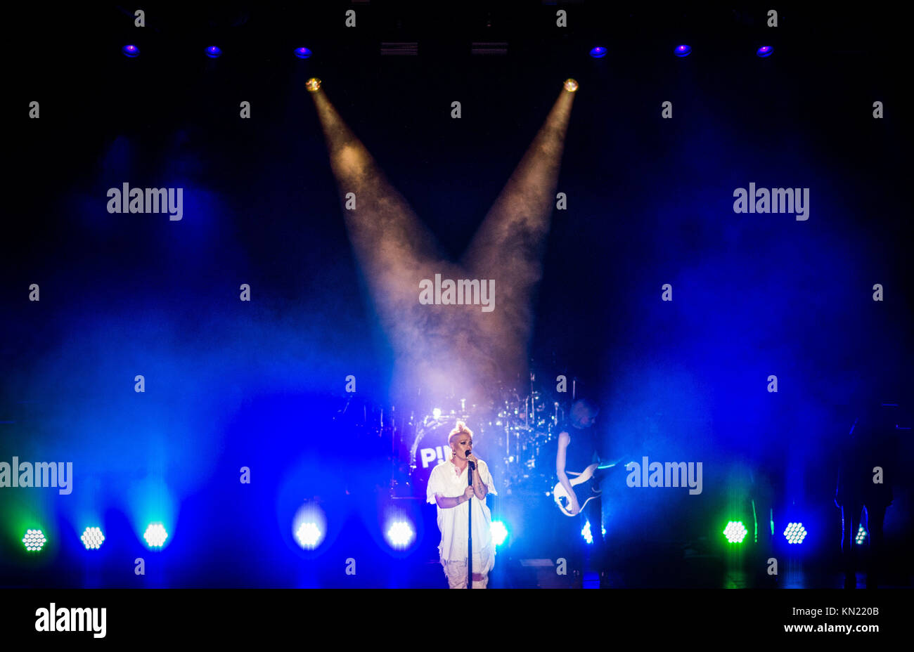 Berlin, Germany. 09th Dec, 2017. US singer Pink performing in concert ...