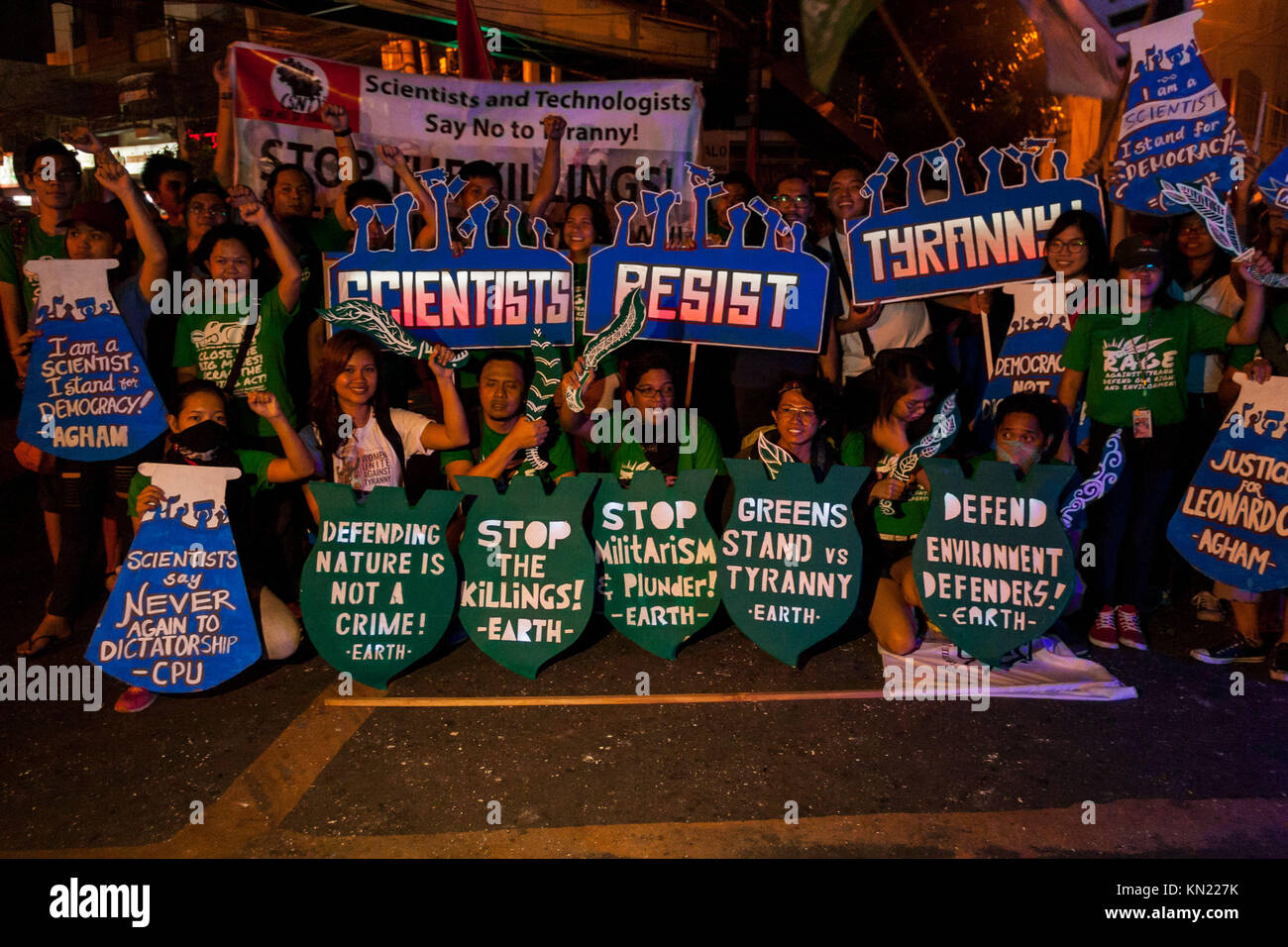 Philippines. 10th Dec, 2017. Thousands marched to Mendiola in Manila ...
