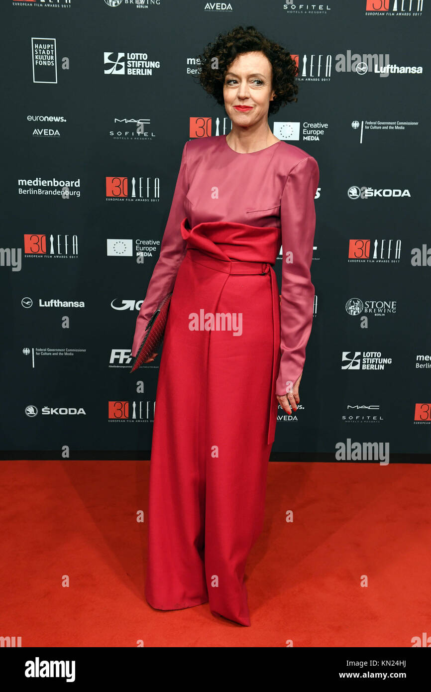 Berlin, Germany. 9th Dec, 2017. Actress Maria Schrader arrives for the ...