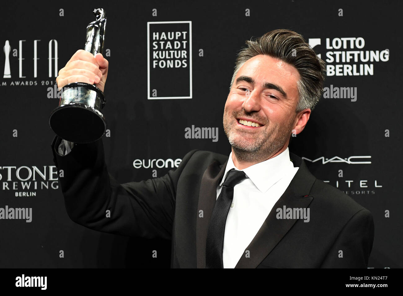 William oldroyd hi-res stock photography and images - Alamy