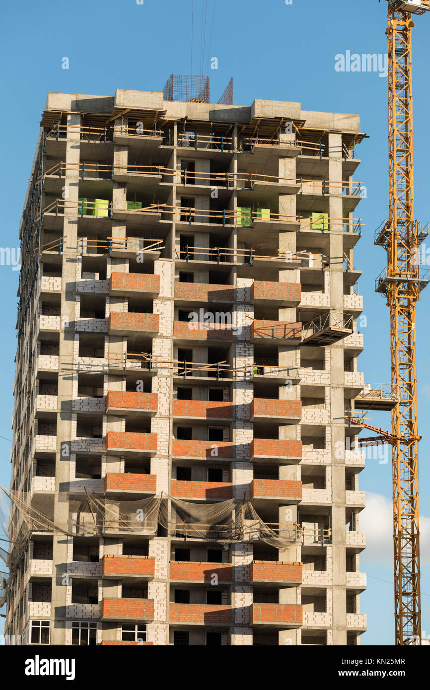 Construction of an apartment house Stock Photo - Alamy