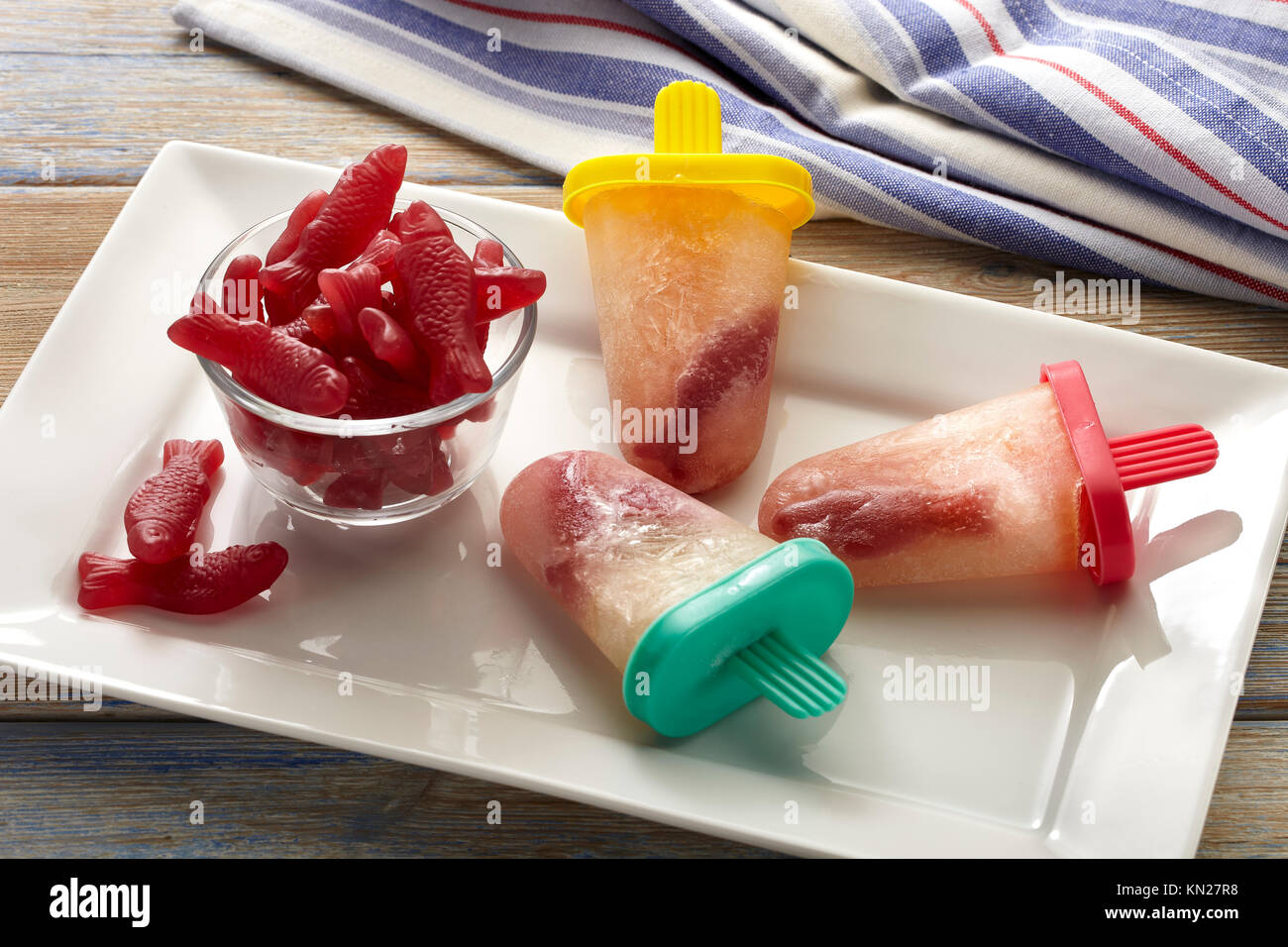 Deep ocean delishfish pops Stock Photo - Alamy
