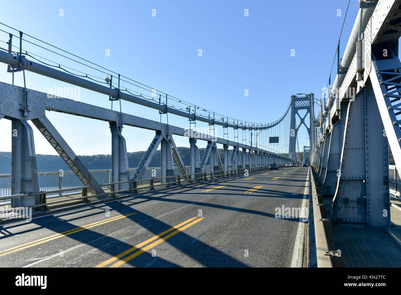 Mid-Hudson Bridge crossing the Hudson River in Poughkeepsie, New York ...
