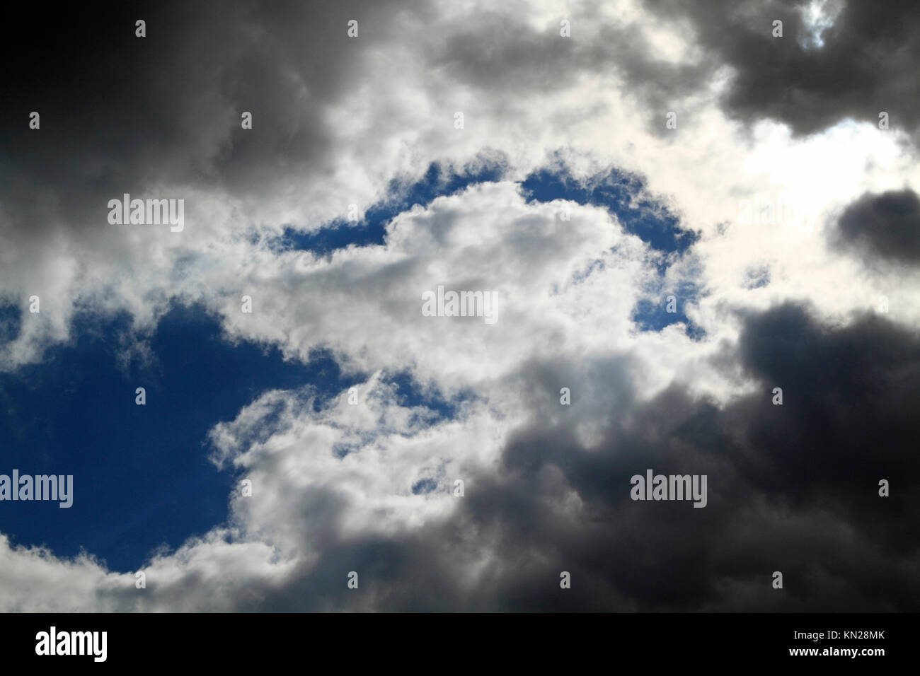 Nephology hi-res stock photography and images - Alamy