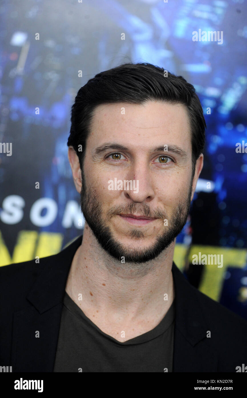 NEW YORK, NY - MARCH 09: Actor/recording artist Common attends the 'Run ...