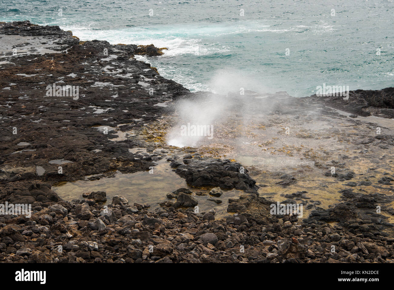 Hawaii spouting horn ocean hi-res stock photography and images - Alamy