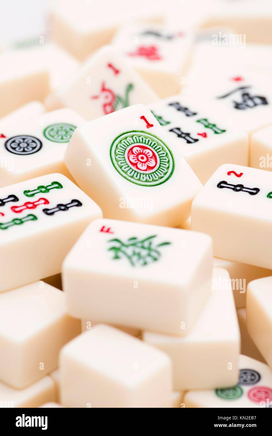 Mah jong pieces hi-res stock photography and images - Alamy