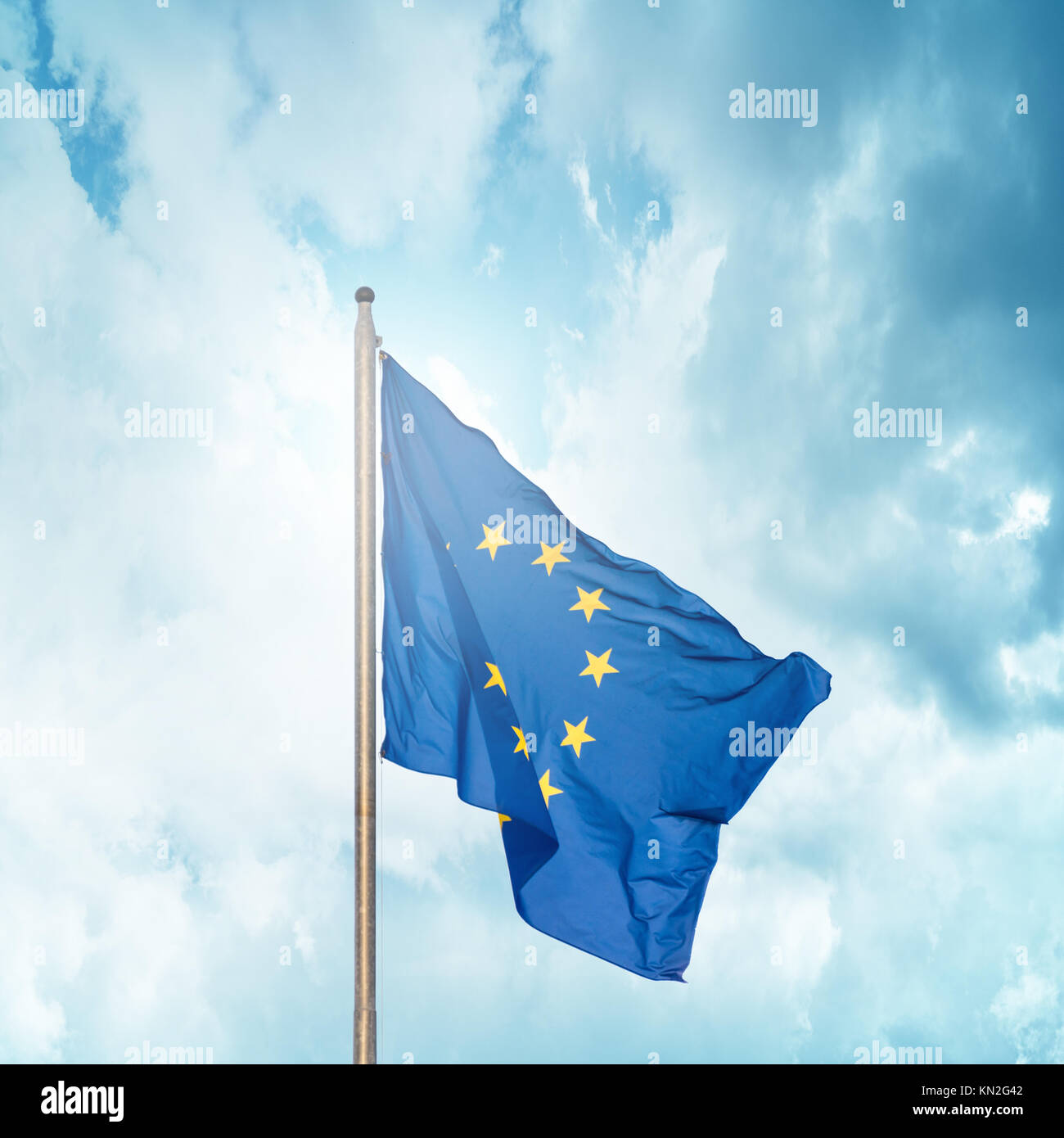 Yellow european flag emblem hi-res stock photography and images - Alamy