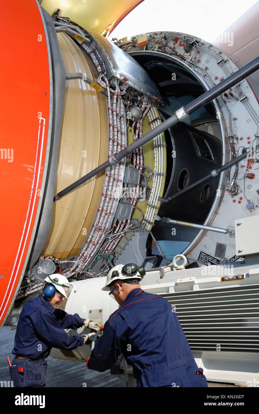 Aircraft jumbo flight transport hi-res stock photography and images - Alamy