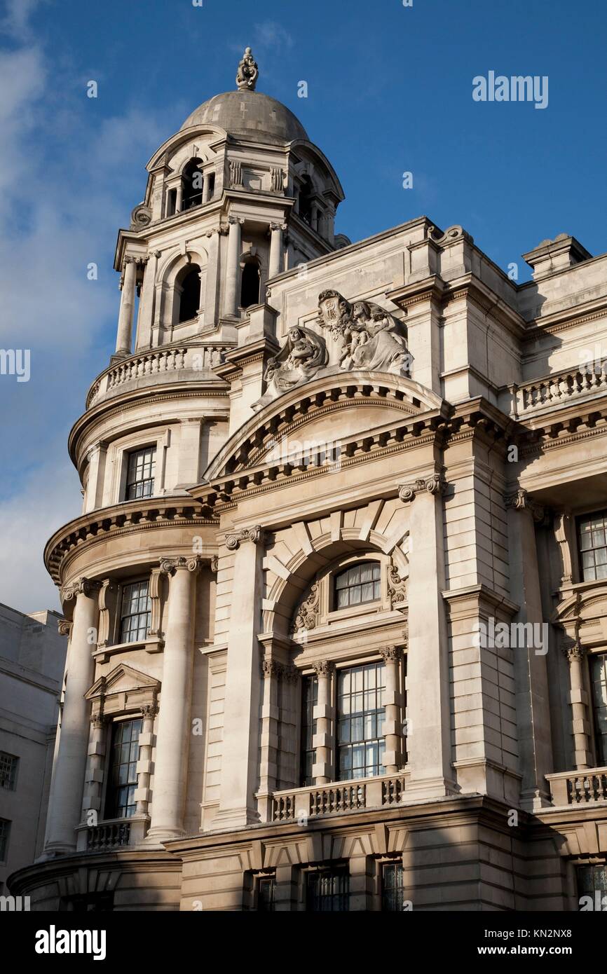 Whitehall london architecture hi-res stock photography and images - Alamy