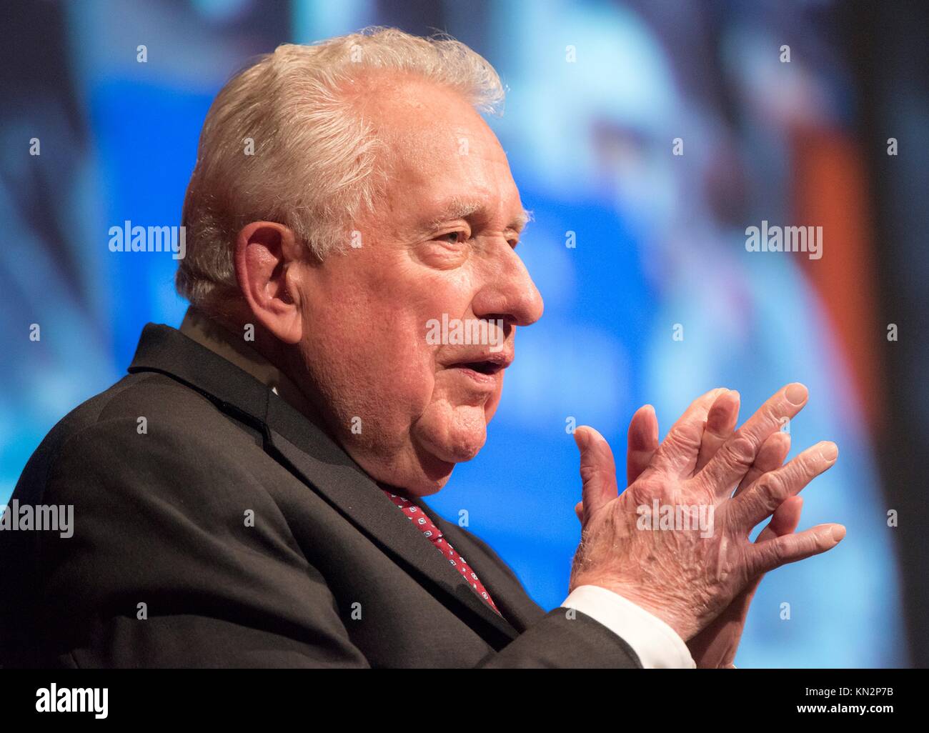 Former Secret Service agent Clint Hill speaks about his memoirs as a ...