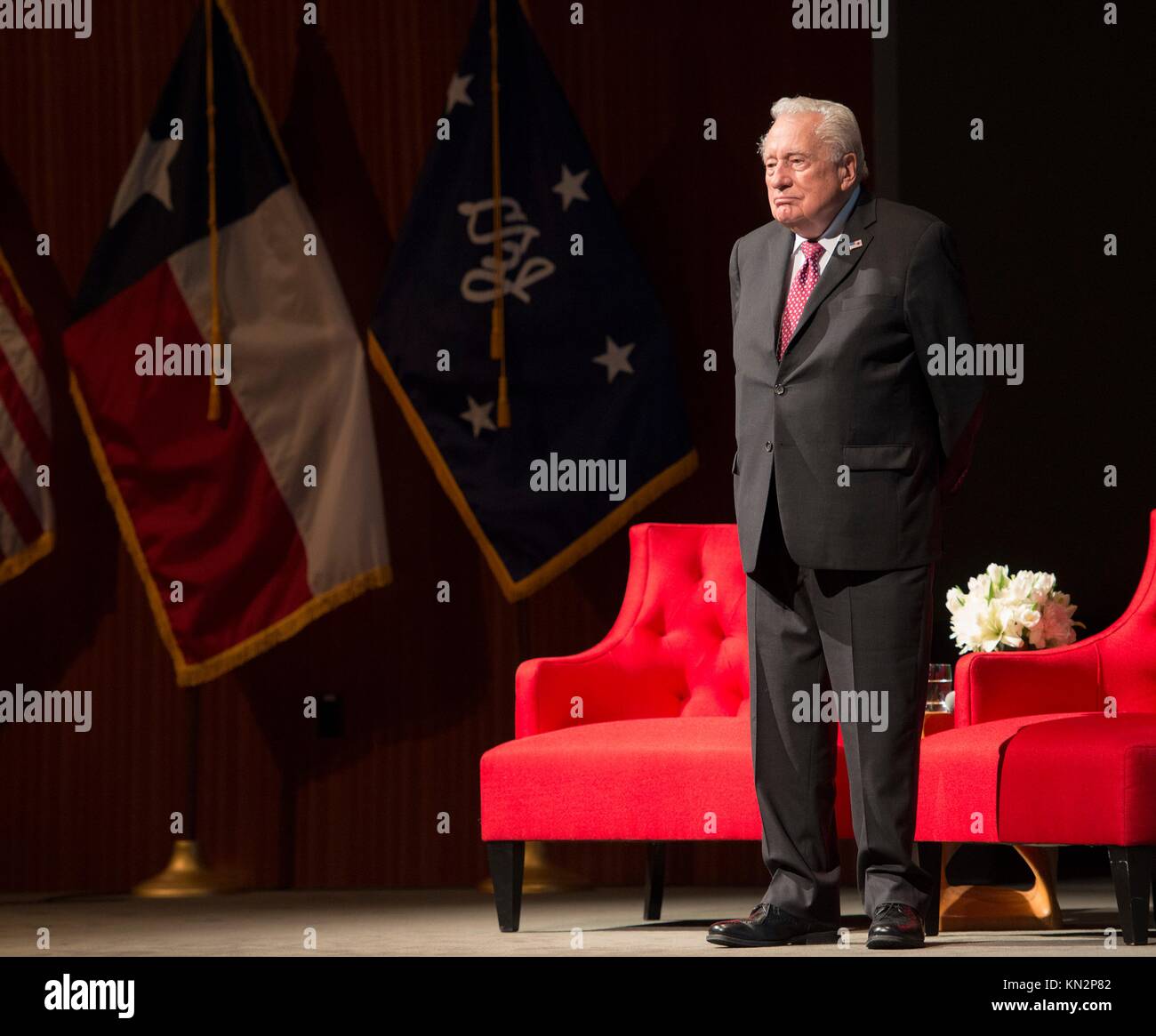Former Secret Service agent Clint Hill speaks about his memoirs as a ...