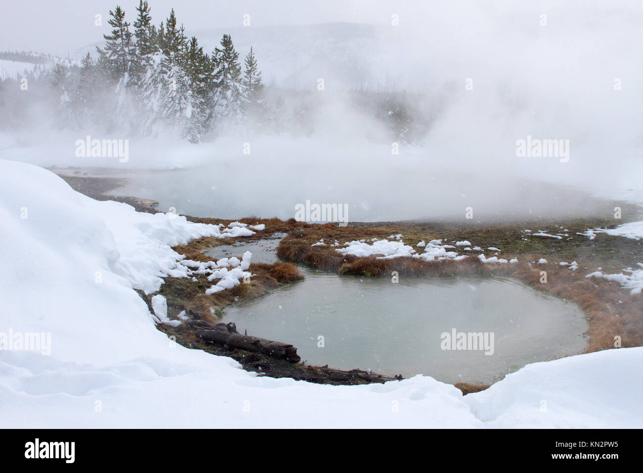Cascade group of geysers hi-res stock photography and images - Alamy